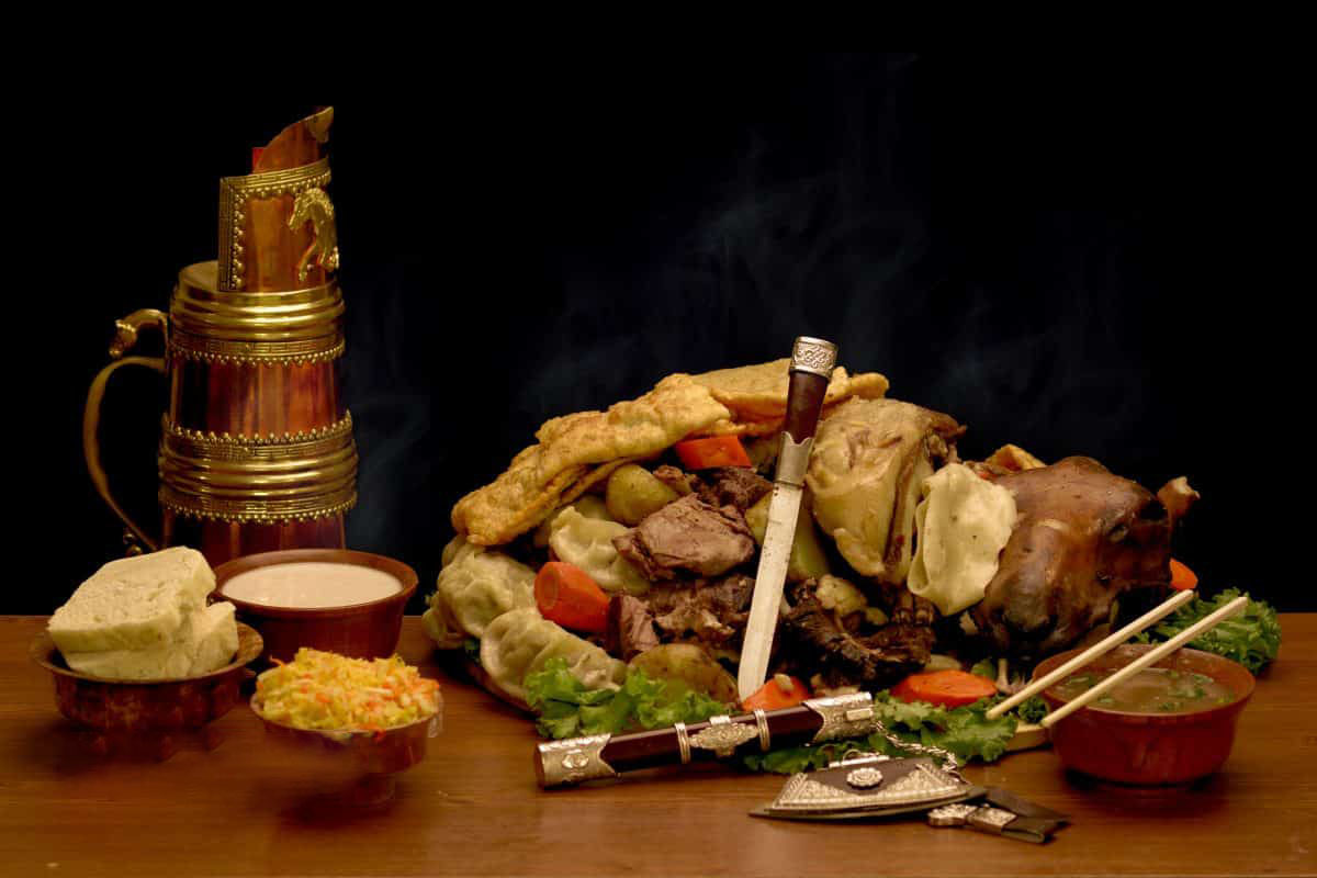 Mongolian top traditional food - MGLGUIDE.COM